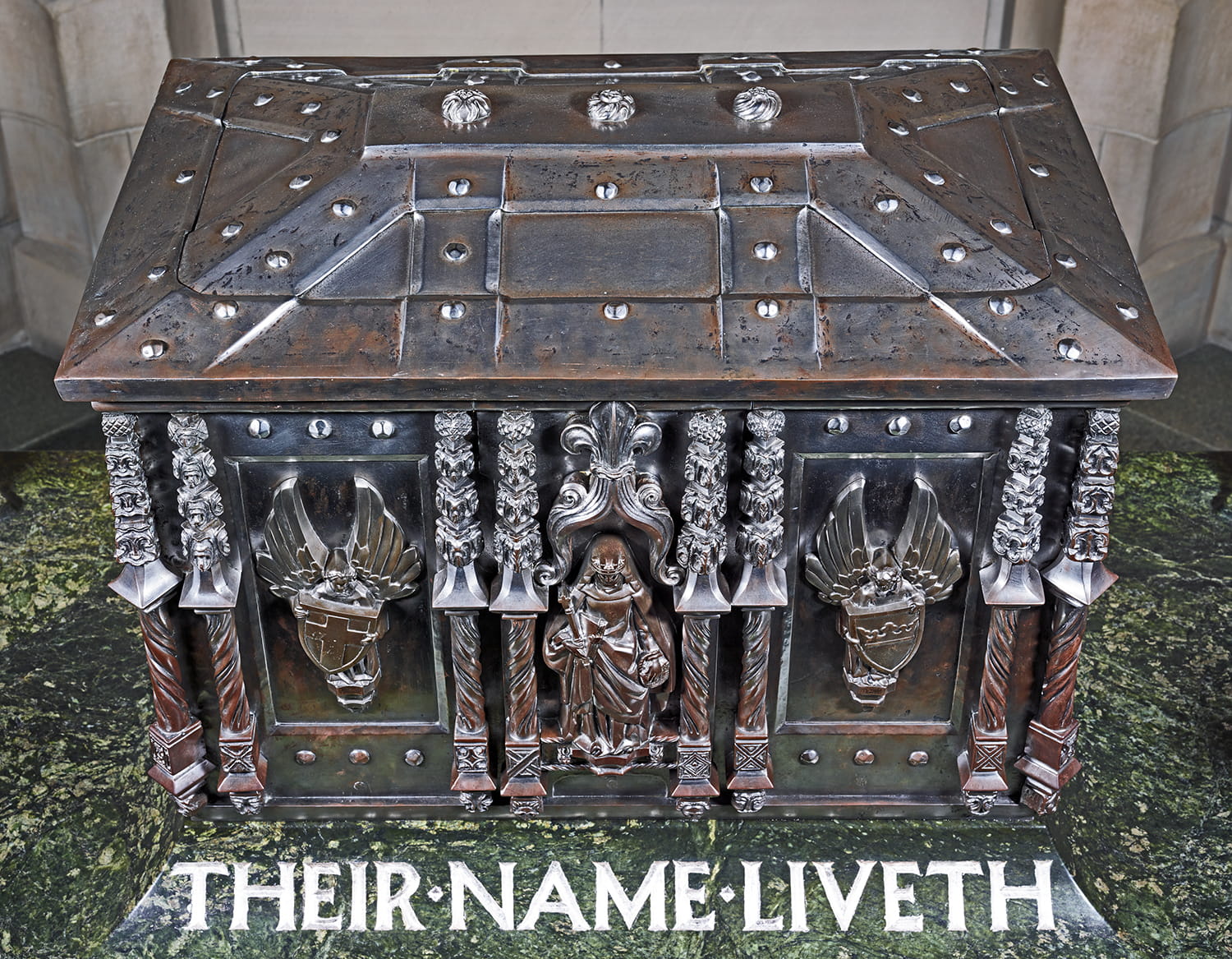 Visiting us | Scottish National War Memorial